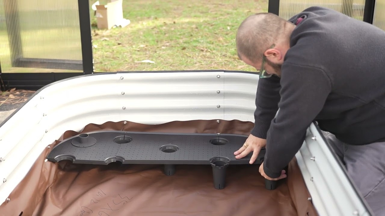 Self-Watering Wicking Floor Assembly Tutorial